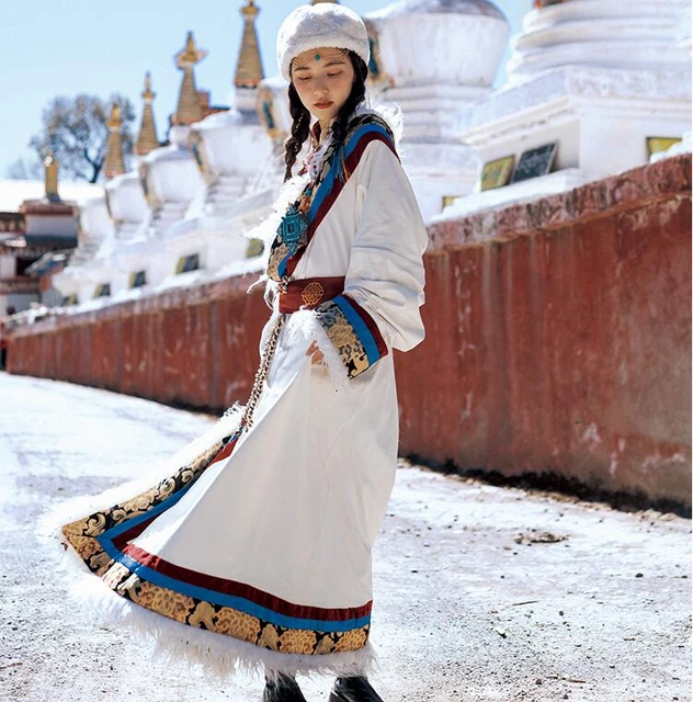 Traditional Tibetan Clothing