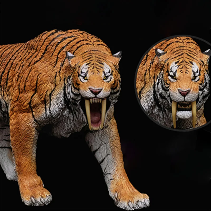 Saber Tooth Tiger Vs Siberian Tiger