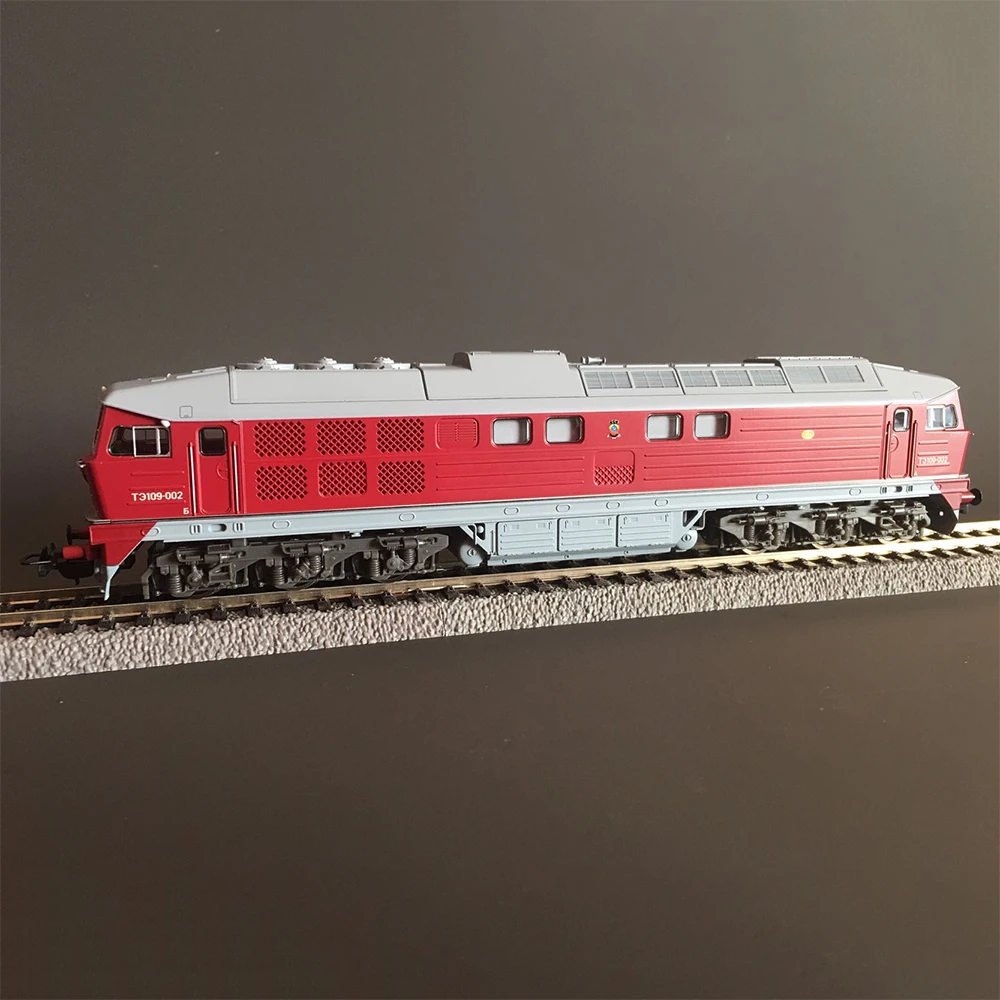 PIKO Train Model HO 1/87 Analog Version / Digital Sound Version Brand ...