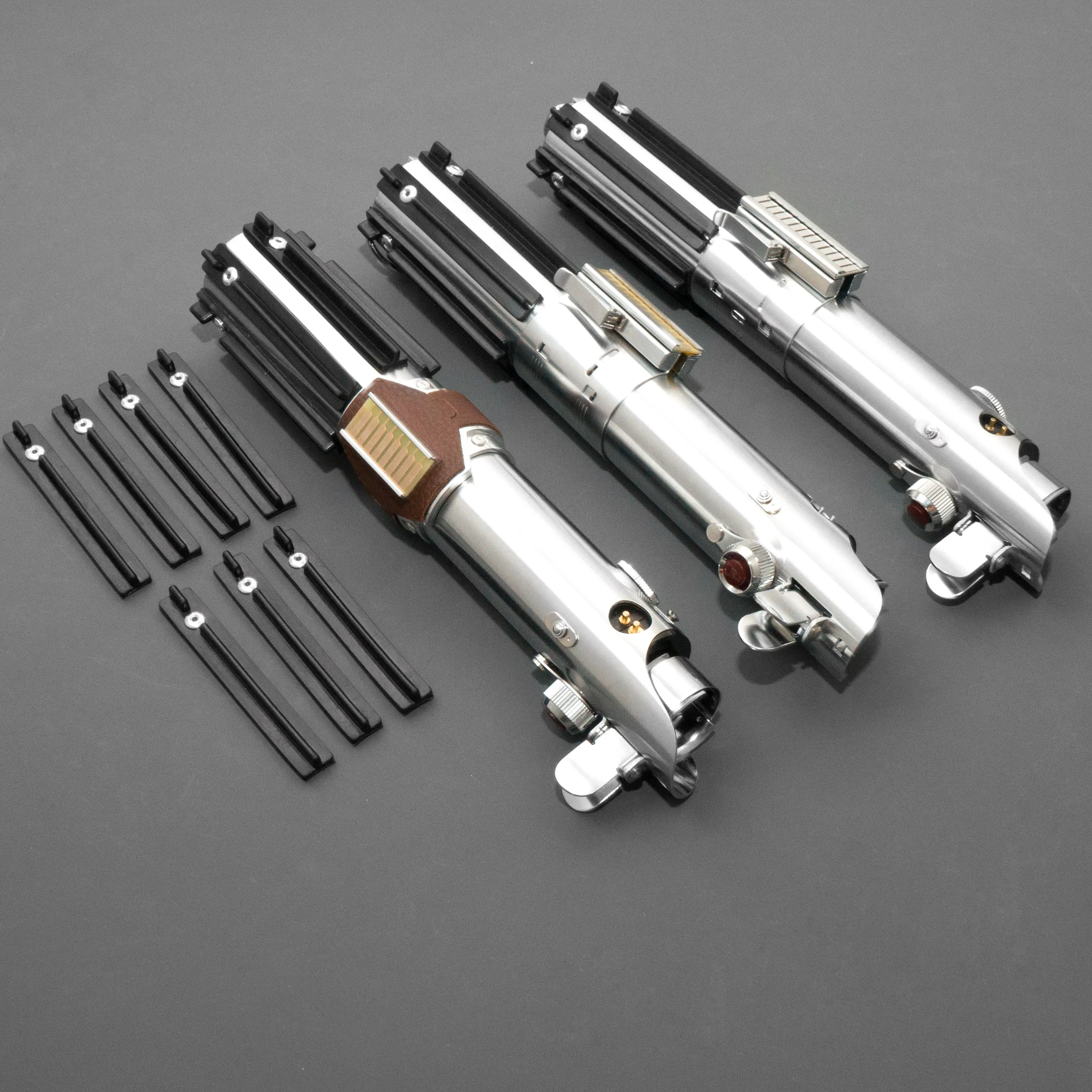 89sabers-Graflex-Lightsaber-Ep4-Ep5-Ep7-Black-Grips-Skinnyflex-Anakin ...