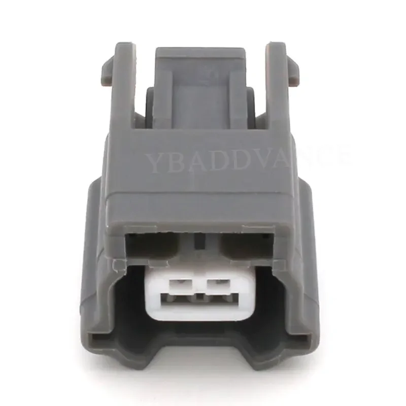 PBT GF20 femelle de connecteur électrique de fil de 7283 9393 10 Yazaki 2 Pin pour Toyota 90980 ...