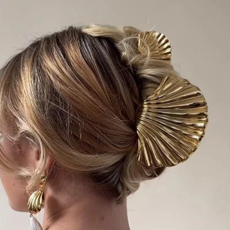 Fashion-Gold-Color-Metal-Shell-Hair-Claws-Hairwear-for-Women-Sweet-Clip ...
