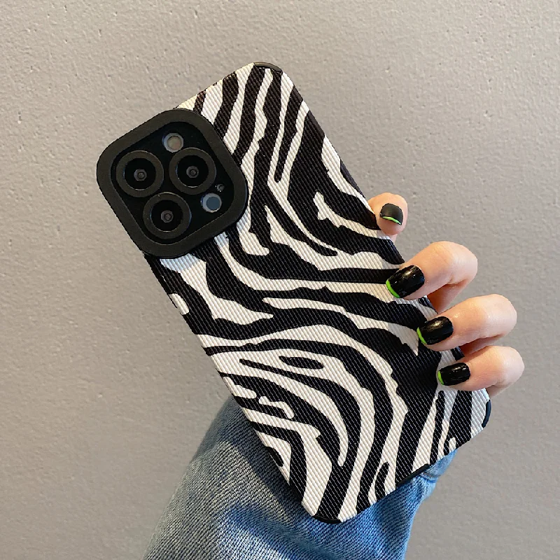Chic-Zebra-Stripe-Phone-Case-For-iPhone-16-Plus-15-14-13-12-11-Pro-Max.jpg