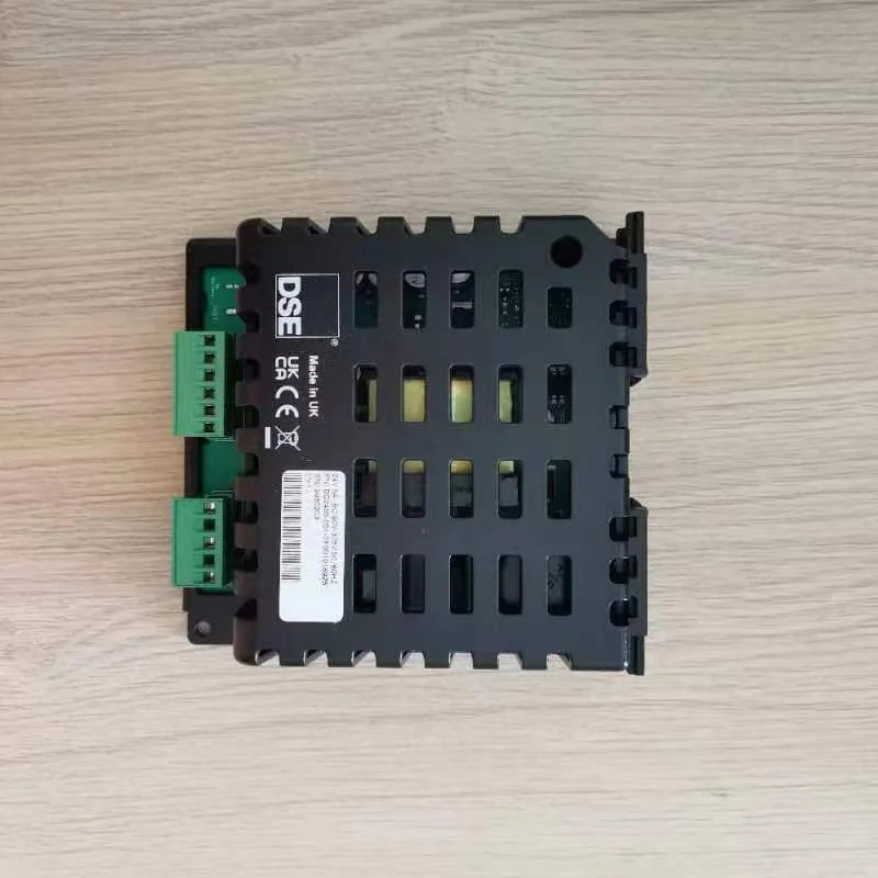 DSEBC2405-Deep-Sea-Charger-24A-5A-12V-5A-Generator-Set-Charger ...