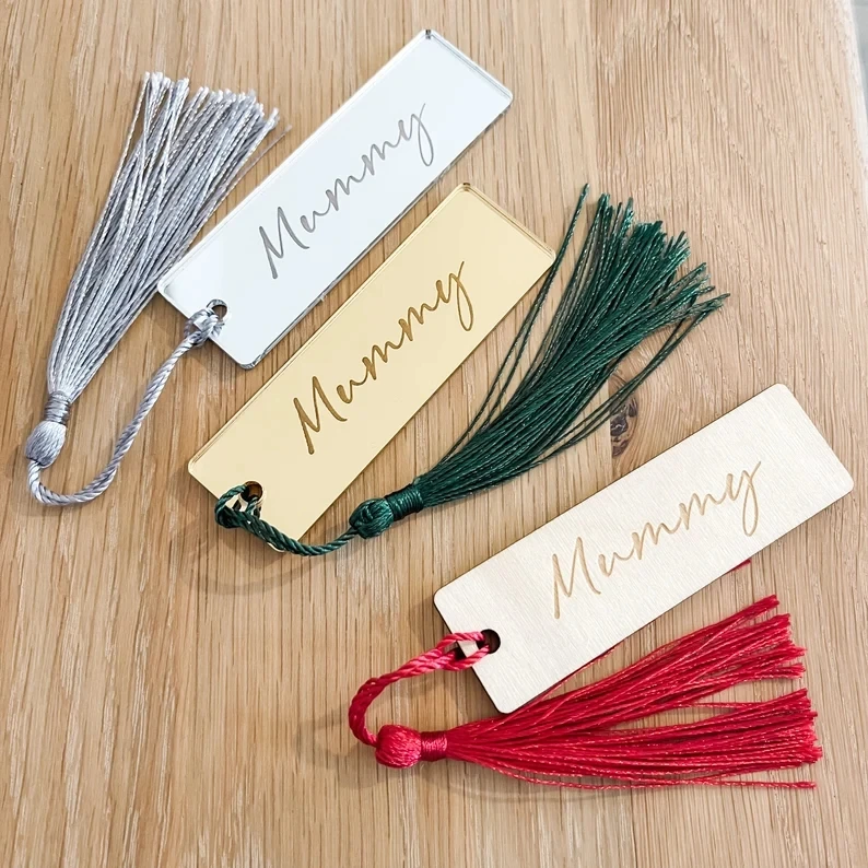 Handwritten wedding place cards 60 photos - Astyledwedding.com