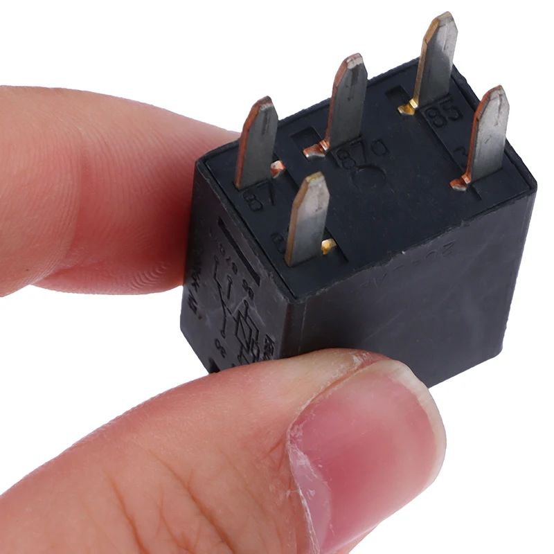 12V-Automotive-Relay-SPDT-35A-12VDC-5Pins-G8V-RH-1C7T-R-DC12 ...