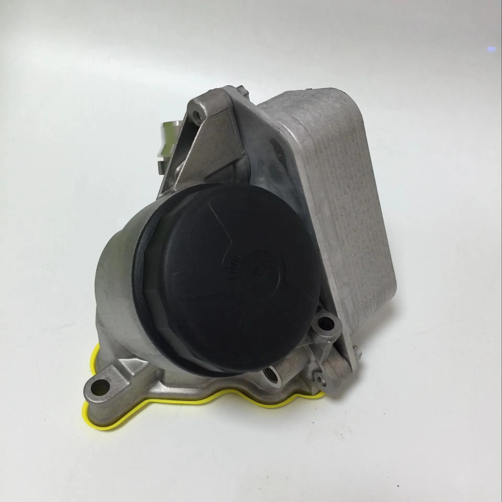 New-brand-Oil-Cooler-For-BMW-128-228-320-328-428-X3-X1-528i-11428637812 ...