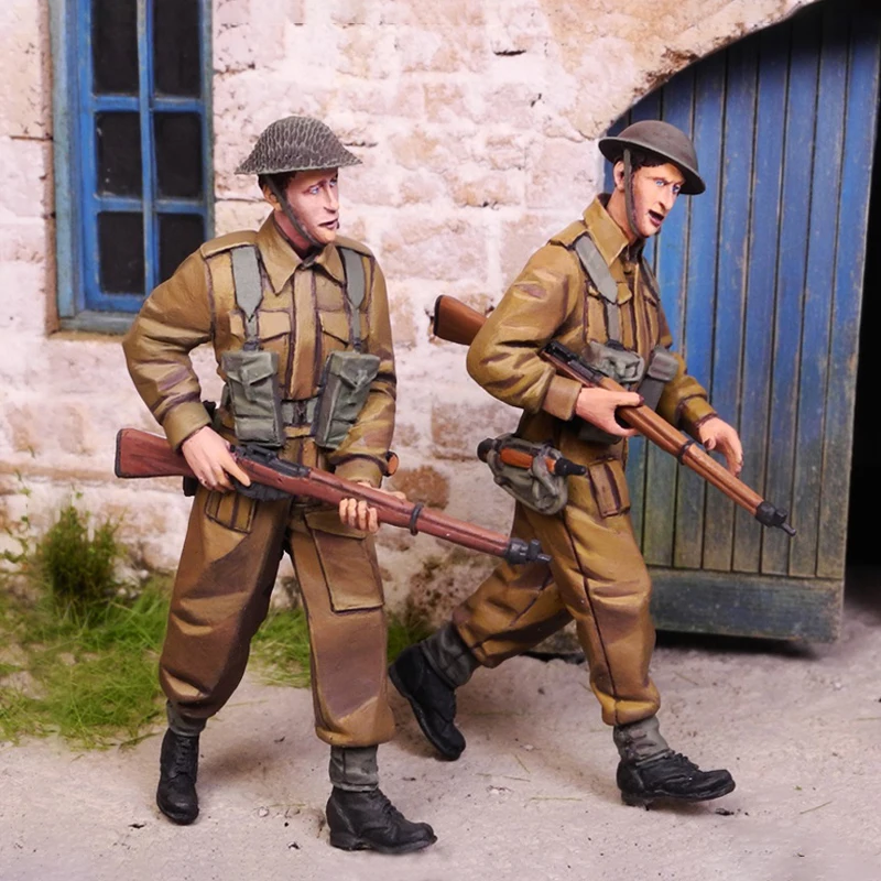 1-35-Resin-Model-Figure-Kits-GK-Two-People-Military-Theme-Unassembled ...