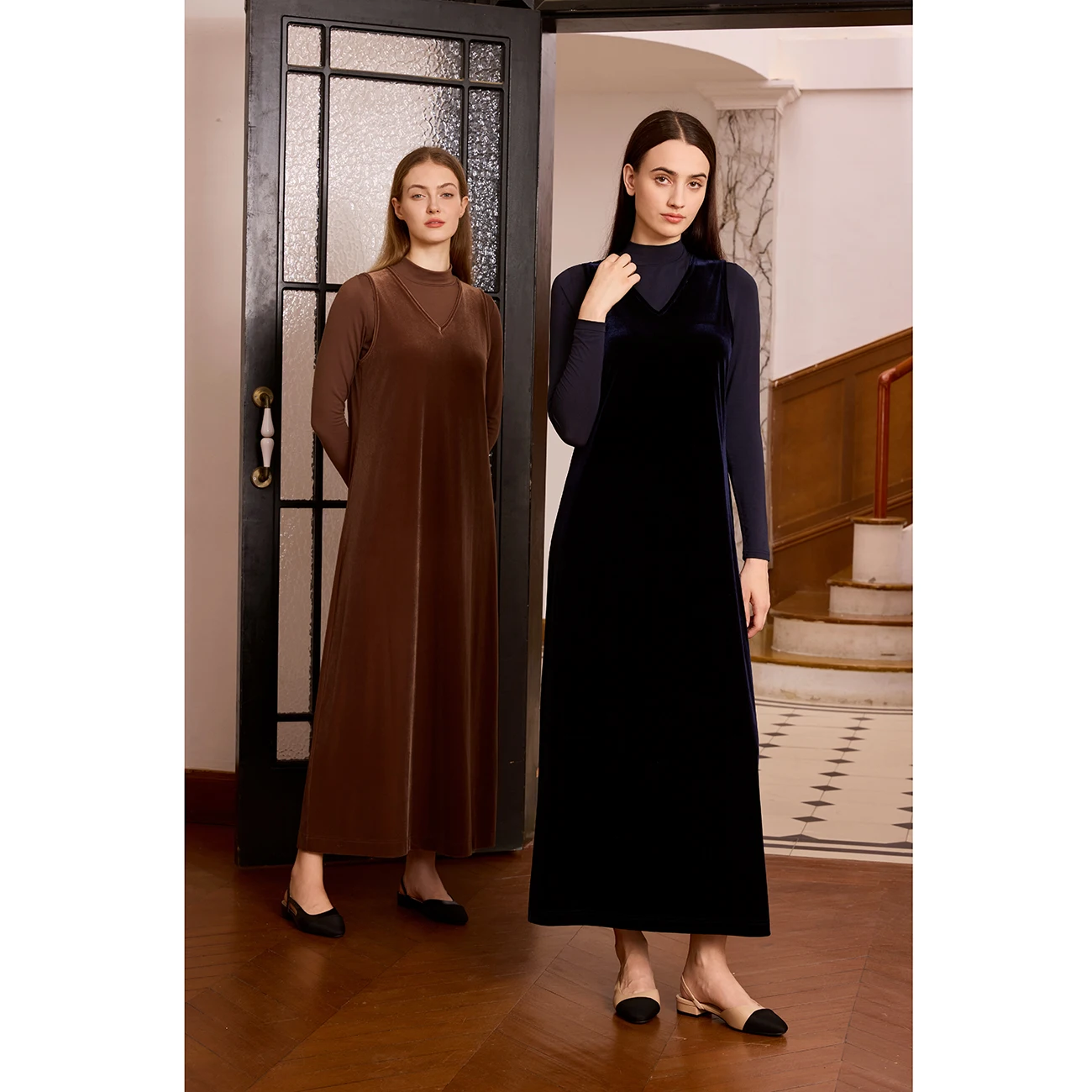 AP Women 2026 Autumn and Winter Modal Mesh Shirt and V Neck Velvet Maxi ...