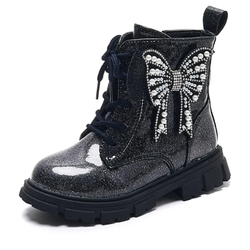 Bottes-courtes-de-style-britannique-pour-filles-avec-ailes-de-papillon ...