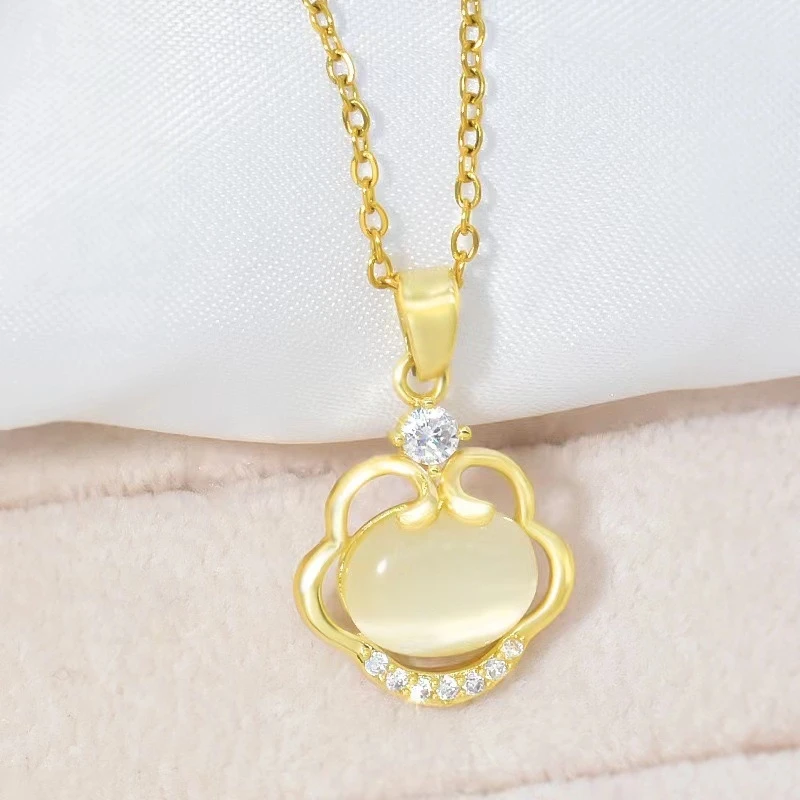 1-Pcs-White-Chalcedony-Peace-Lock-Necklace-Women-Palace-Long-Life-Lock ...