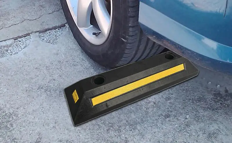Heavy-Duty-Rubber-Parking-Curb-Guide-with-Yellow-Reflective-Tape ...