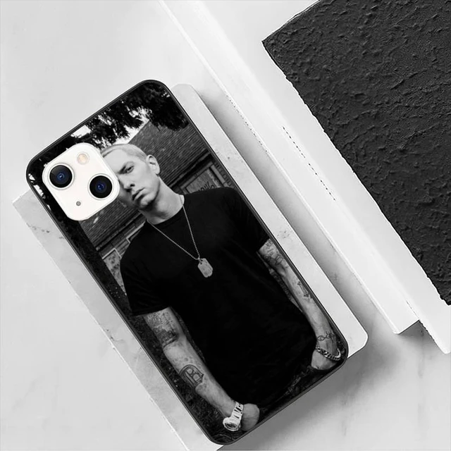 Eminem Disegna Il Dio Del Rap