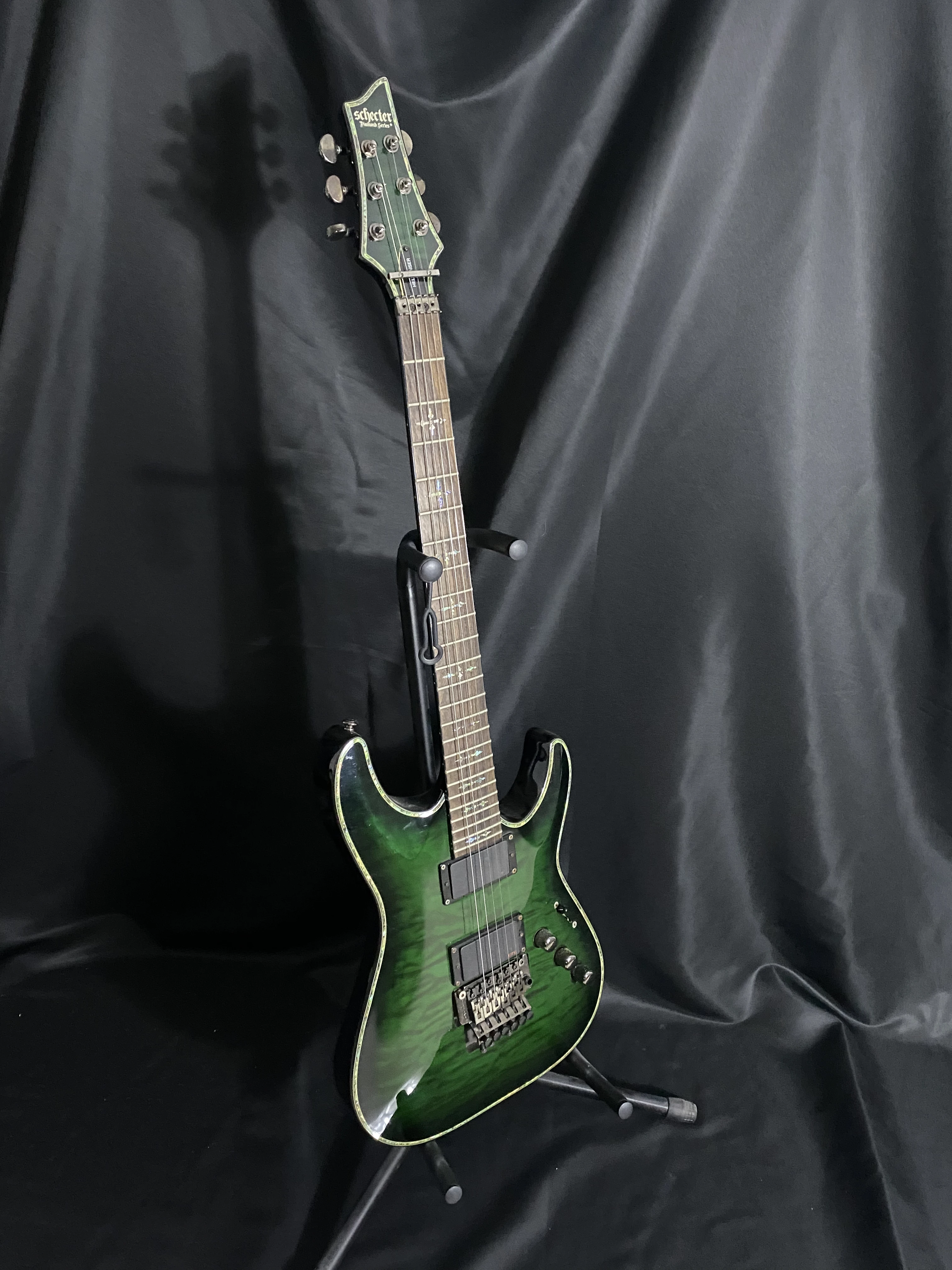 Schecter hellraiser c1 Professional electric guitar mahogany bady ...