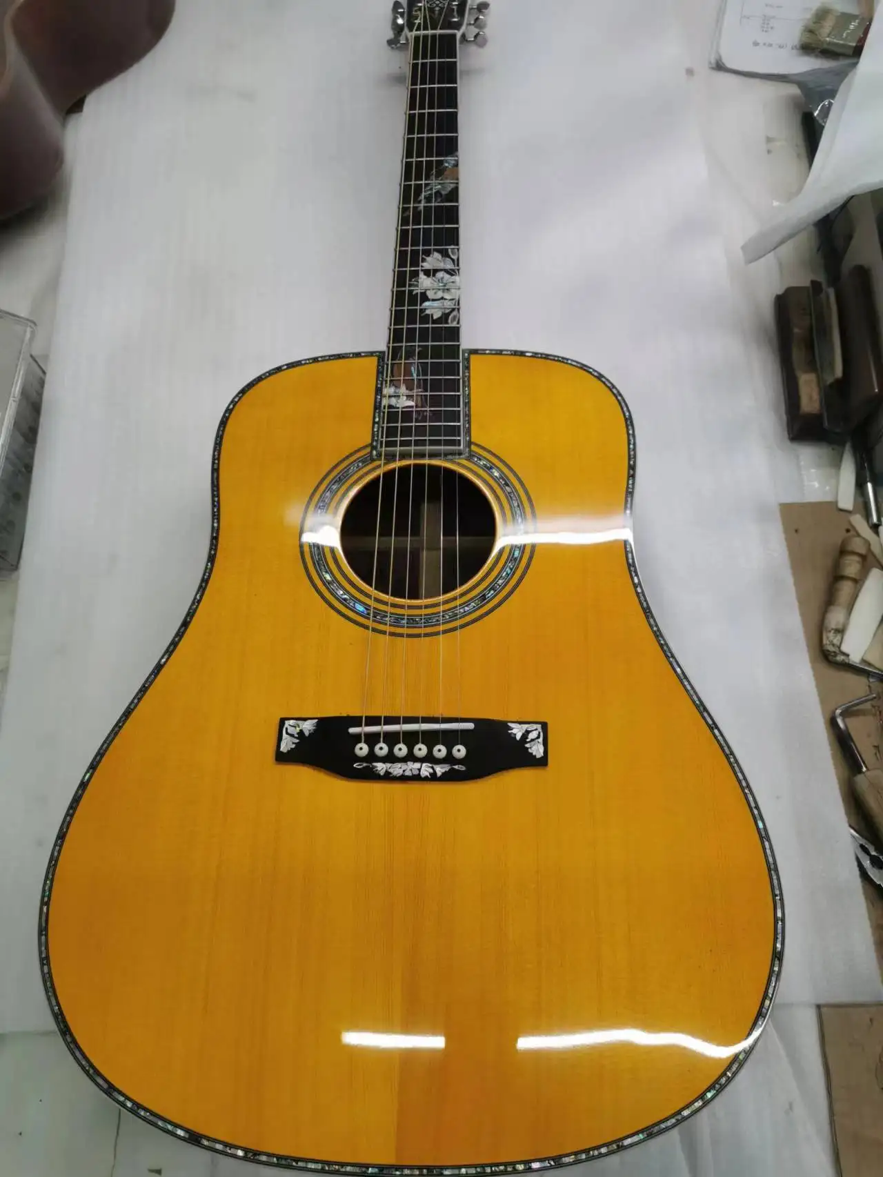 41-all-solid-wood-emperor-face-yellow-acoustic-guitar.jpg