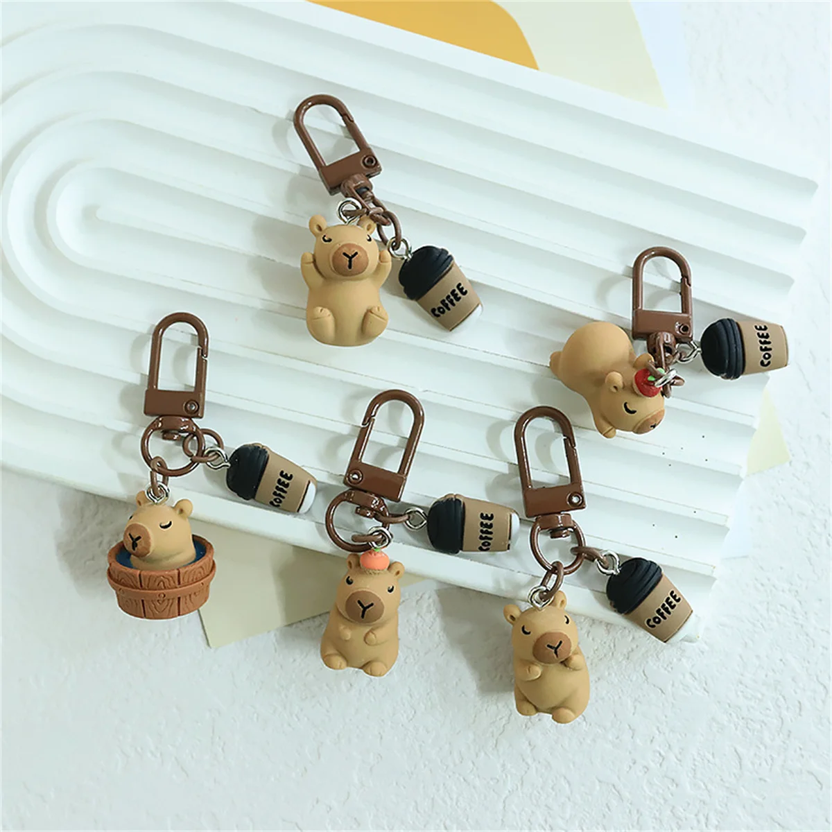 Cute Brown Resin Capybara KeyChains For Women Sweet Capibara Keyring ...