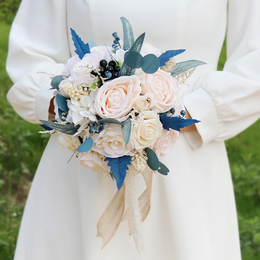 Wedding-Bride-Holding-Flowers-in-Hand-Imitation-Flowers-Photography ...