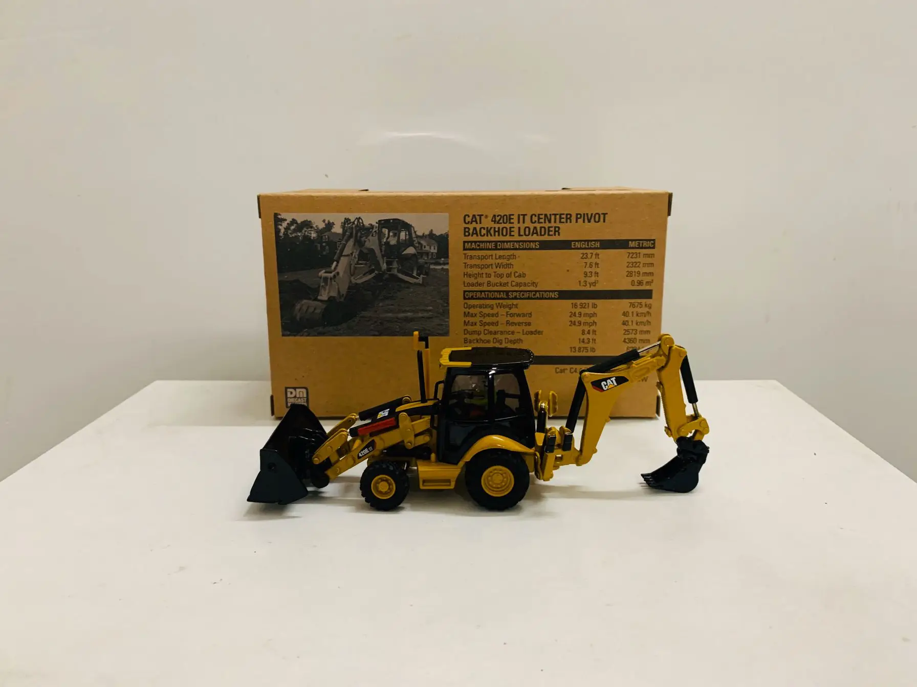 DM-420E-IT-Center-Pivot-Backhoe-Loader-1-50-Scale-Metal-Model-By ...