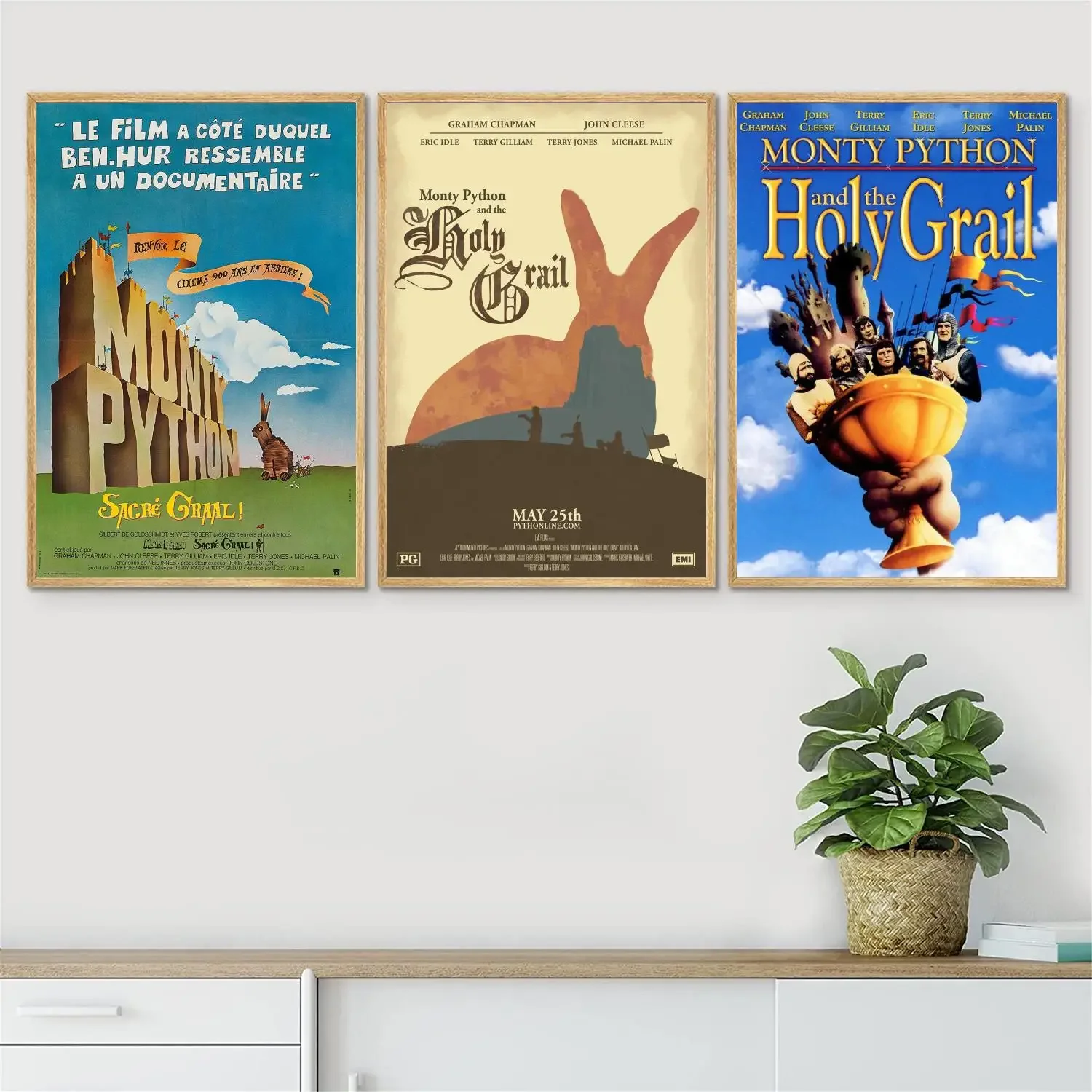 Scandinavian-Minimalist-Wall-Art-Monty-Python-and-the-Holy-Grail-HD ...