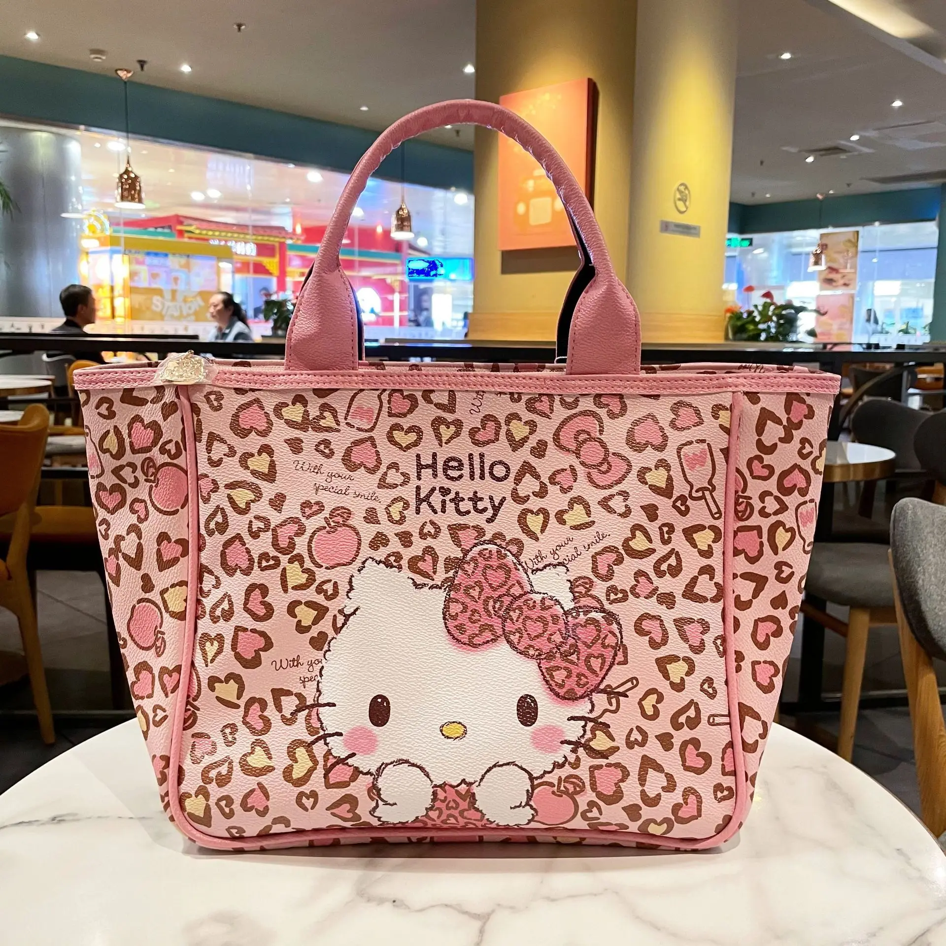 Hello Kitty Purse Pink