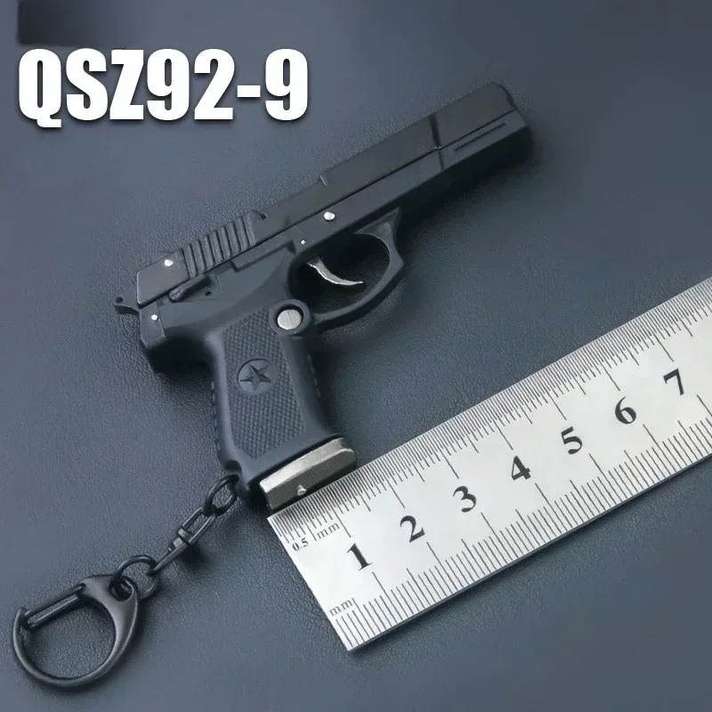 Csnoobs-1-3-QSZ-92-Semi-Alloy-Pistol-Shell-Eject-Assembly-Toy-Gun-Model-Keychain-Pendant.jpg