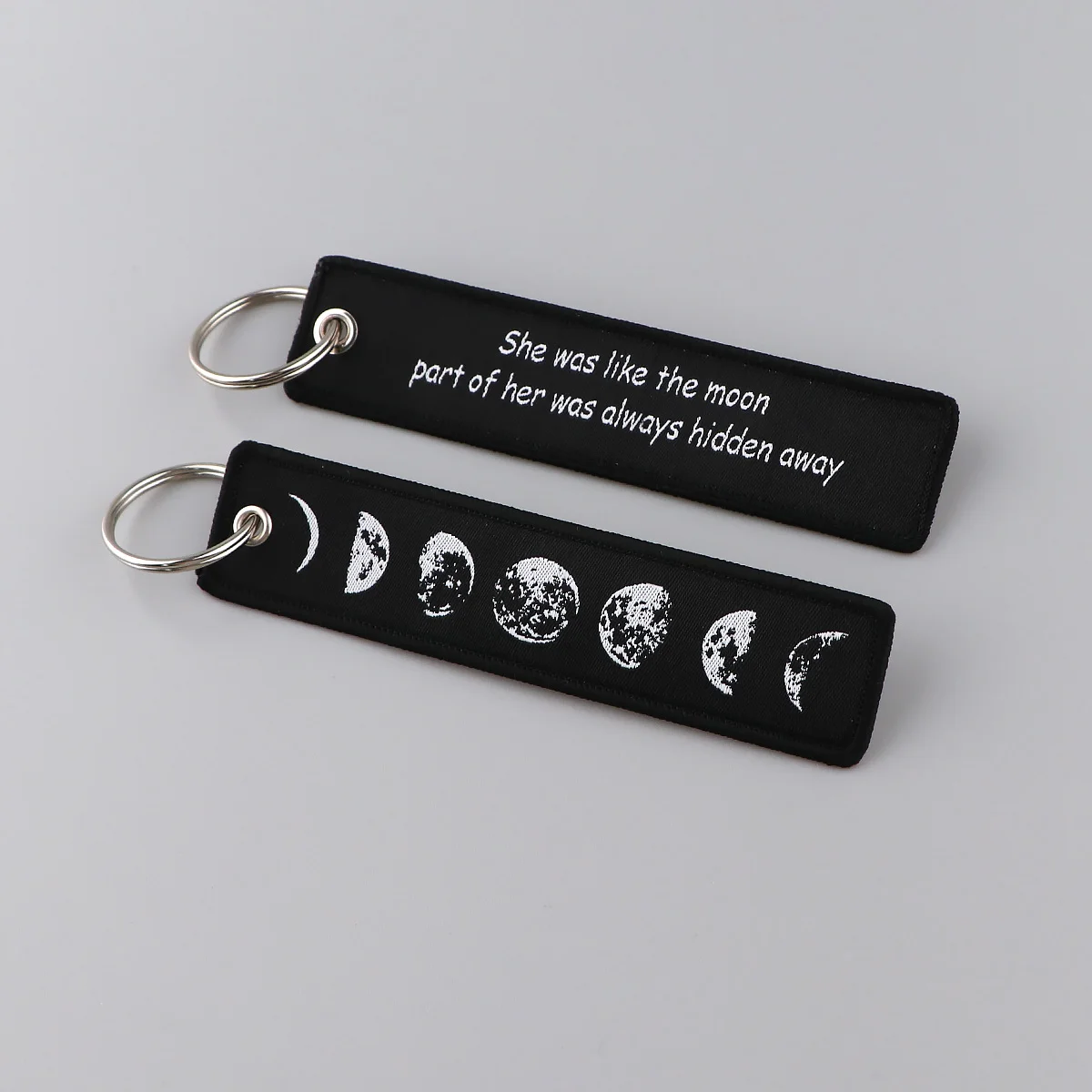 Moon Label Chain Keychain Jewelry Keyrings for Motorcycles and Cars ...