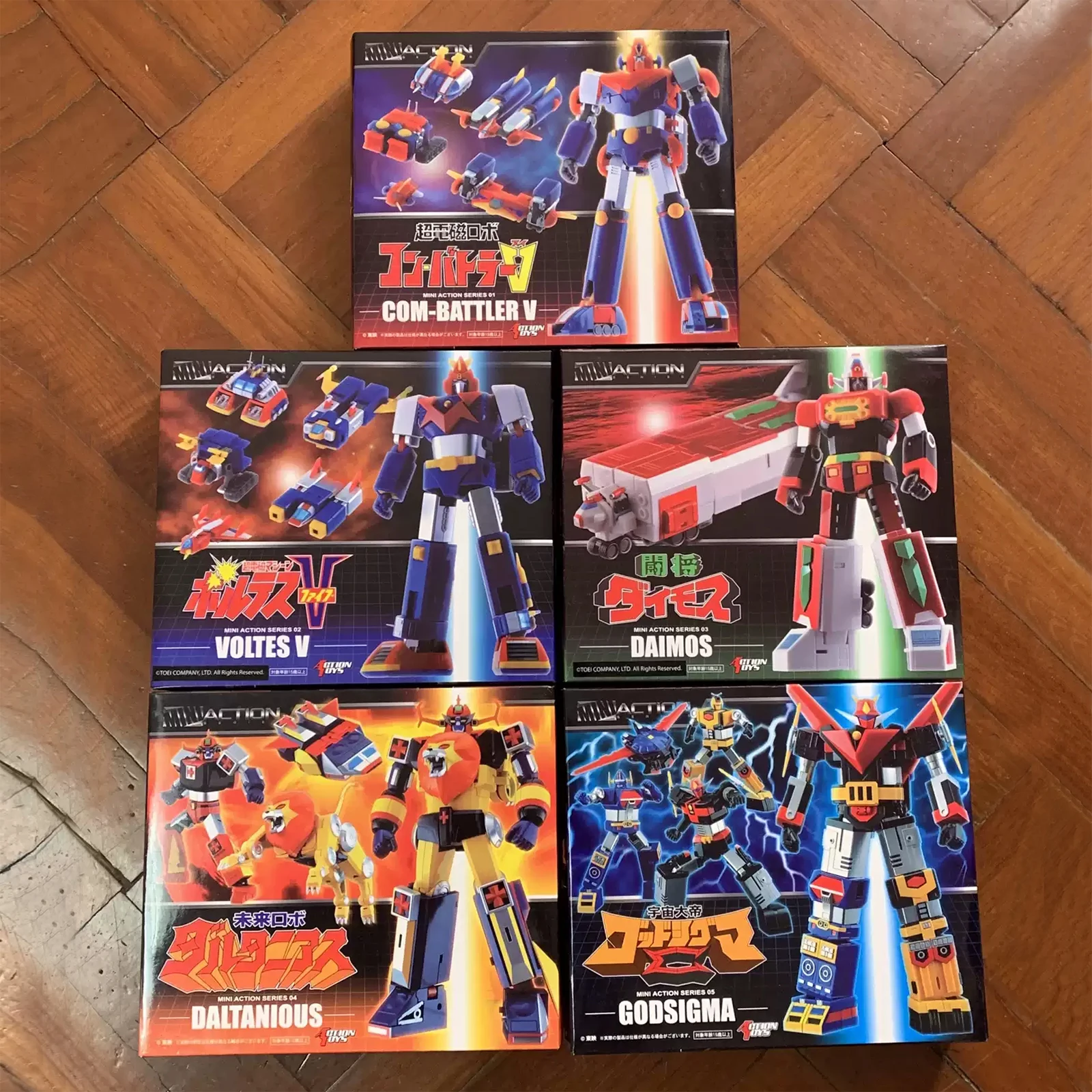 Action-Toys-Mini-Action-Series-Voltes-V-Rurun-Available-Now-Mini-Action ...