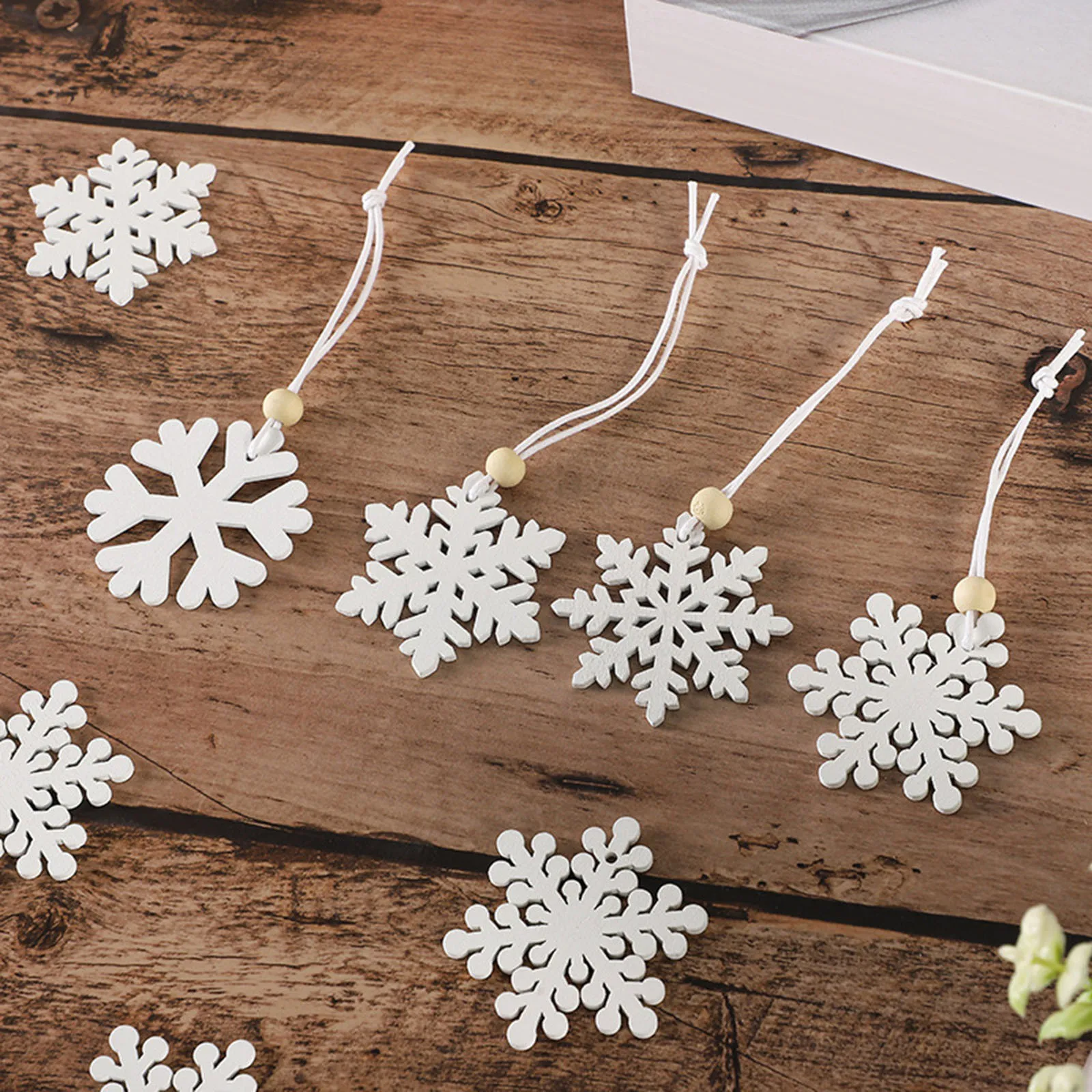 24-Pieces-White-Snowflakes-Ornaments-Wooden-Snowflake-Christmas-Tree ...