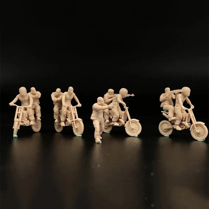 1/72 Scale Model Motorcycle Gang 9 Gangster Figures Street Scene ...