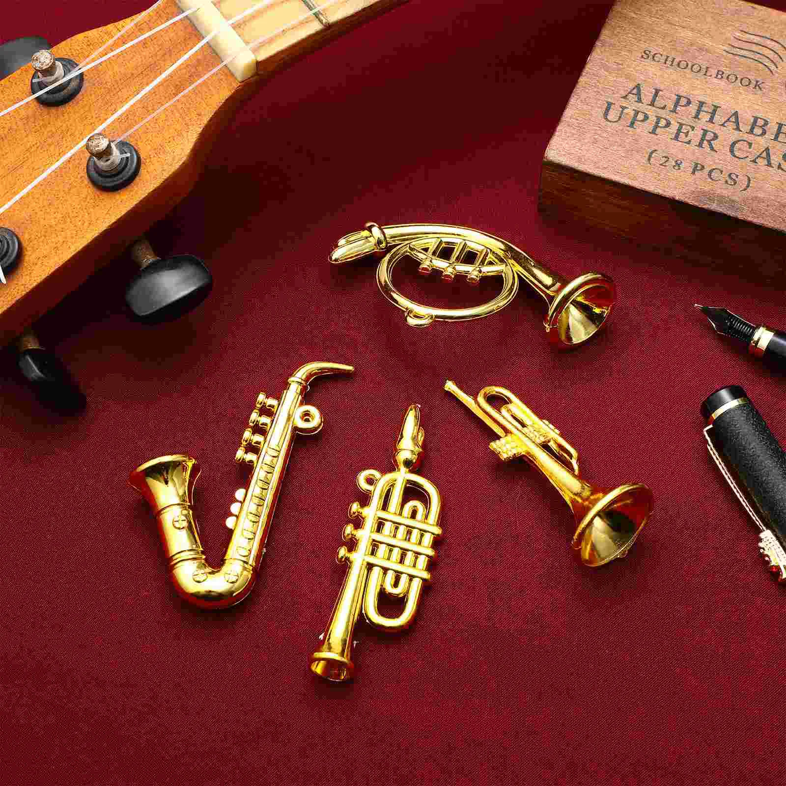 1-6-Mini-Plastic-Musical-Instruments-Miniature-Saxophone-Trumpet-Model ...