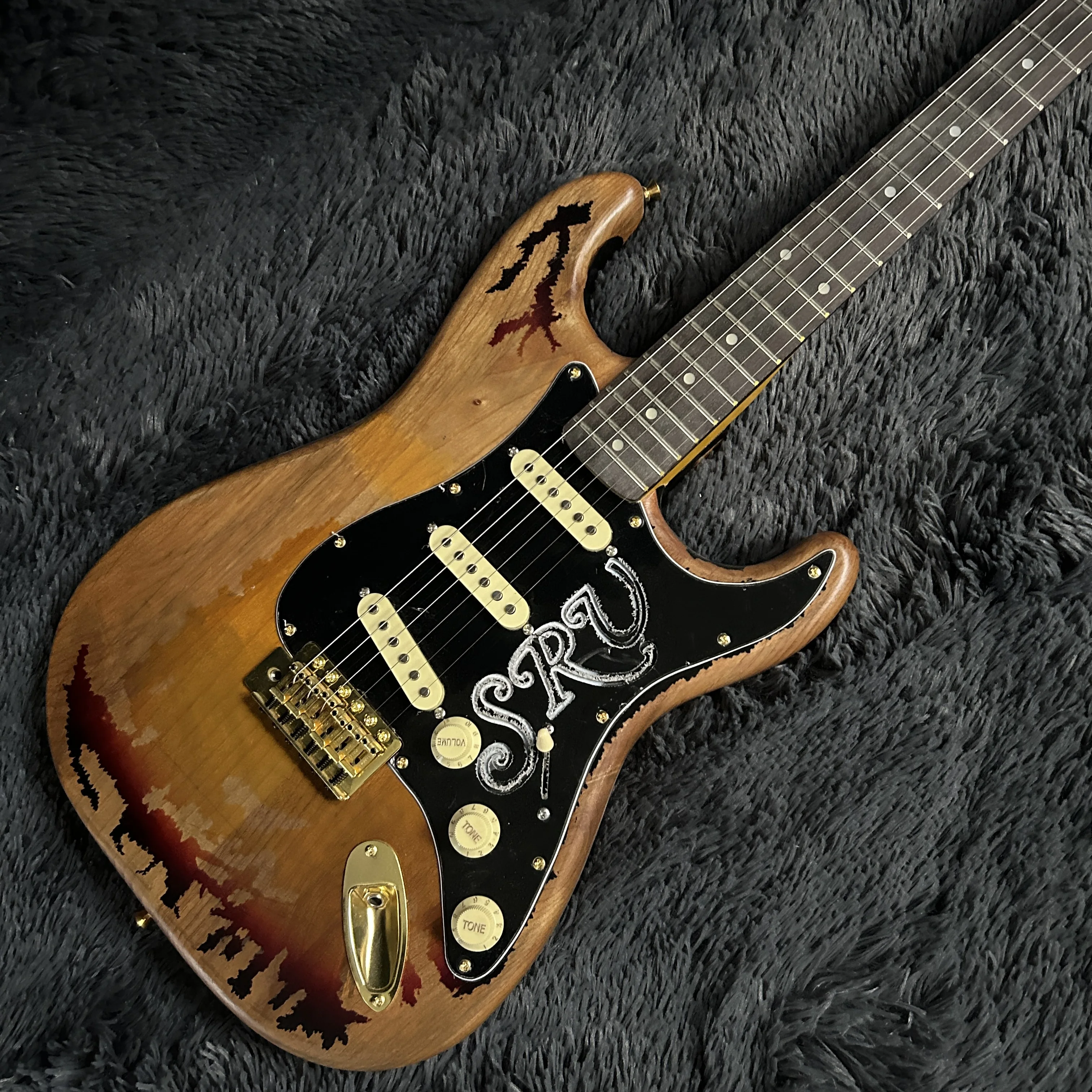 Stevie-Ray-Vaughan-Electric-Guitar-Alder-Body-Rosewood-Fretboard-21 ...