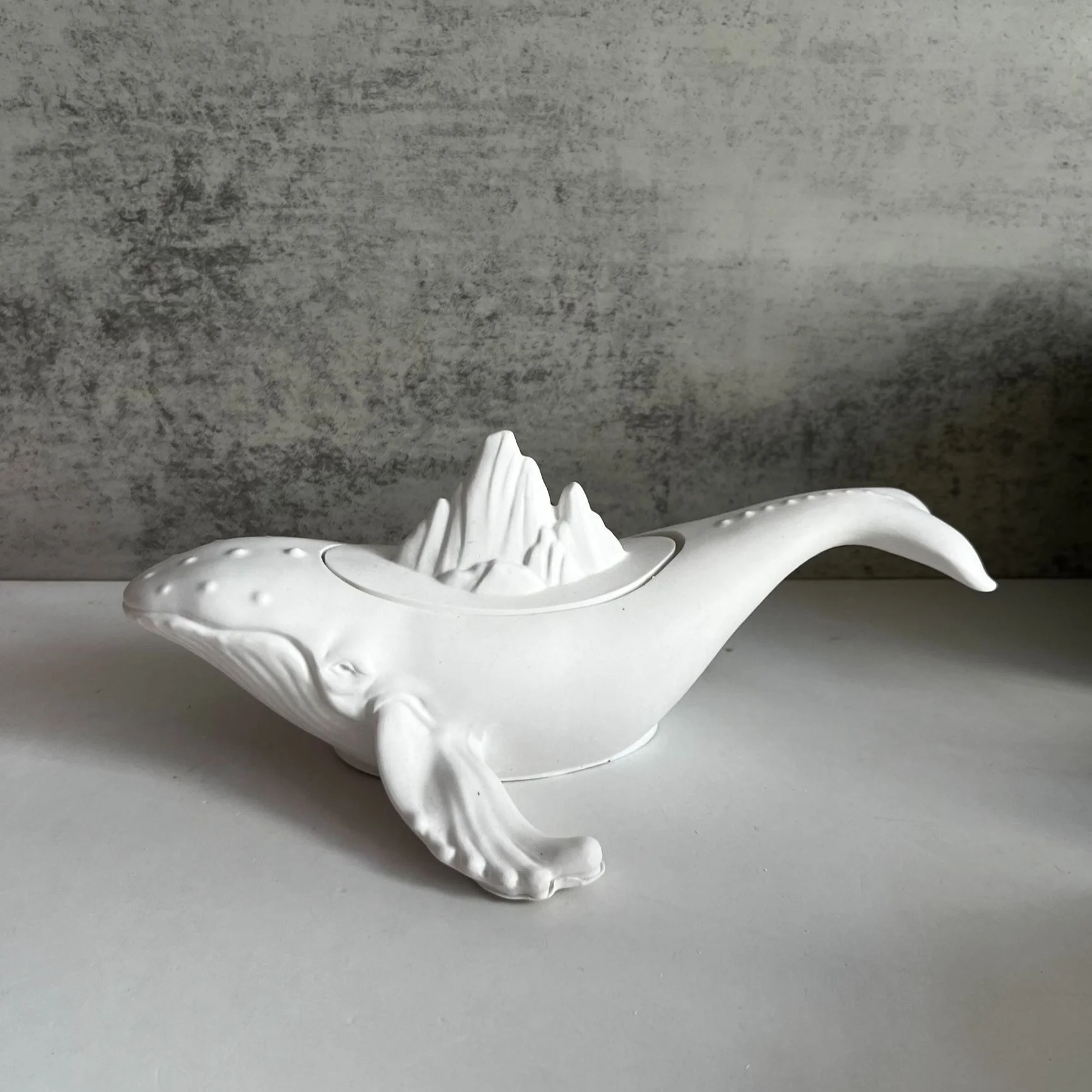 DIY-Gypsum-Cement-Aromatherapy-Candle-Cup-with-Lid-3D-Whale-Ocean ...