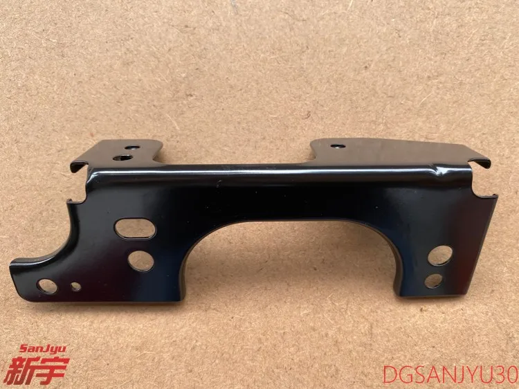 LANCER10-CY0A-CX0A-BRACKET-LICENSE-PLATE-LAMP-6430A083.jpg