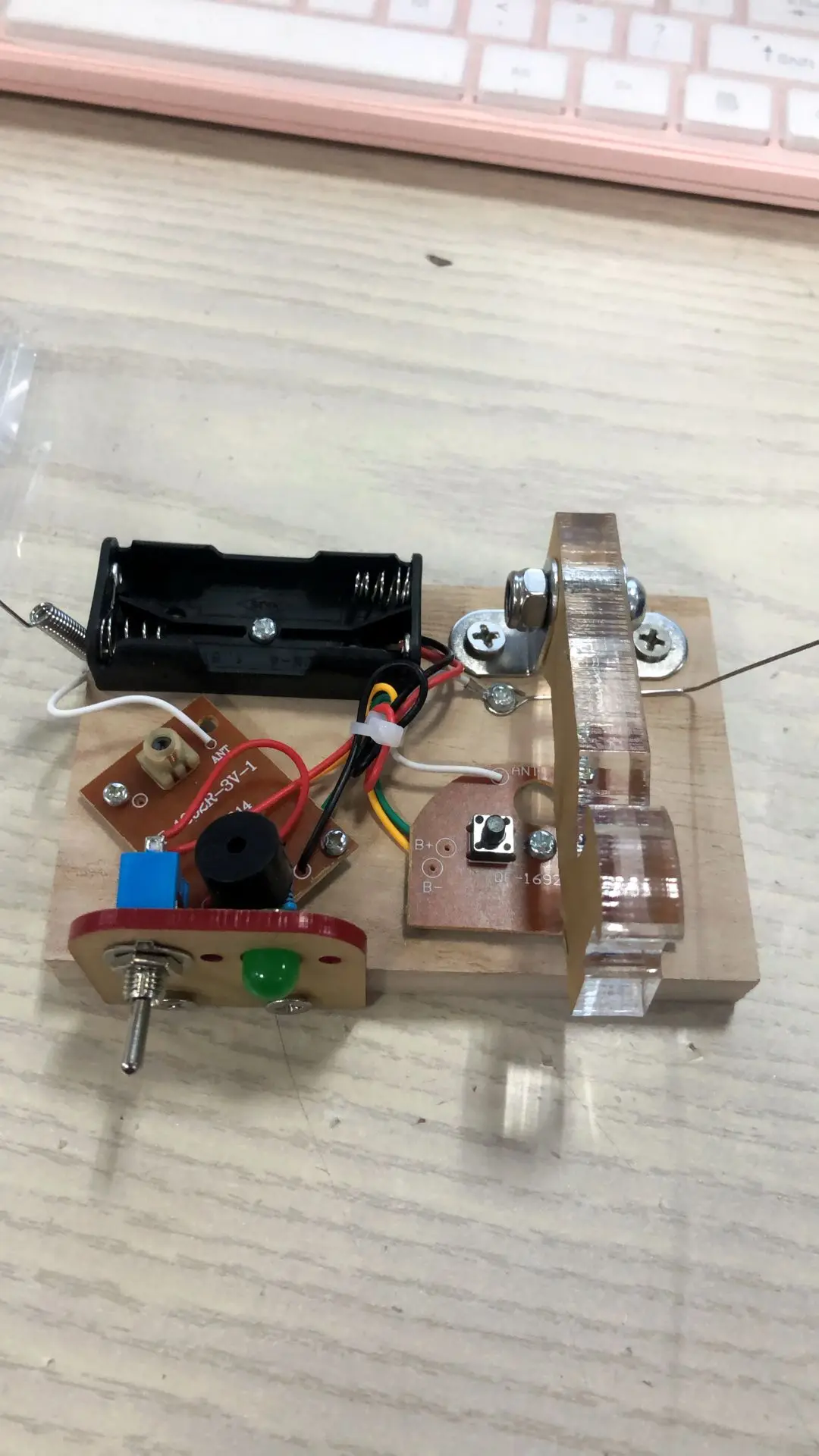 Radio transmitter radio station Morse code radio station wireless ...