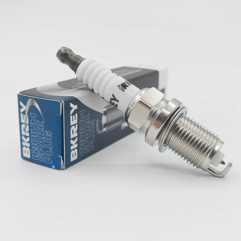 4/20pcs 03F905600A IZFR6P7 Iridium Spark Plug For Audi A1 A3 Beetle1.2L ...