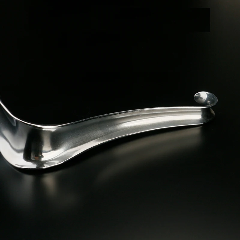 Ophthalmic microsurgical forceps with double eyelid platform and ...