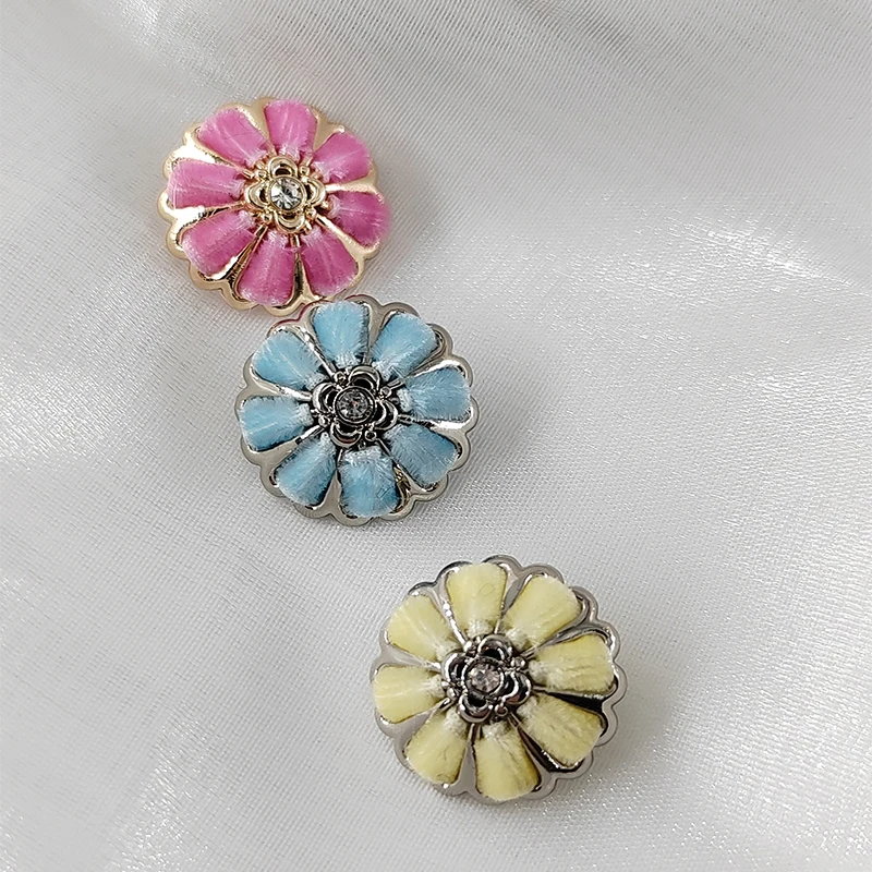 18/20/23/25MM Colorful Handmade Shank Buttons Of Clothing High Quality ...