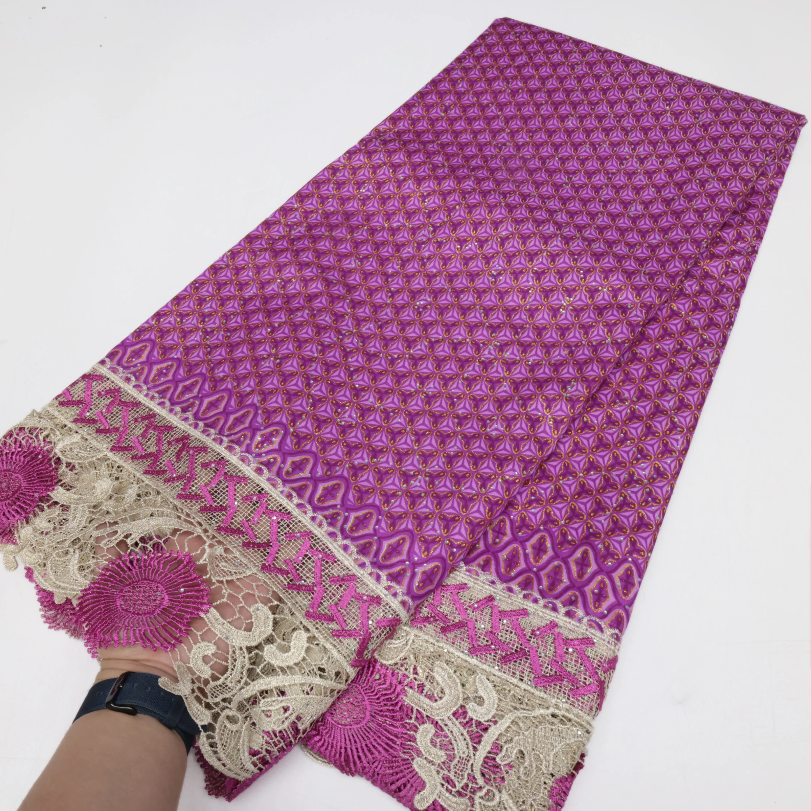 PGC-African-Colorful-Lace-Wax-Spliced-Fabric-With-Little-Daisies ...