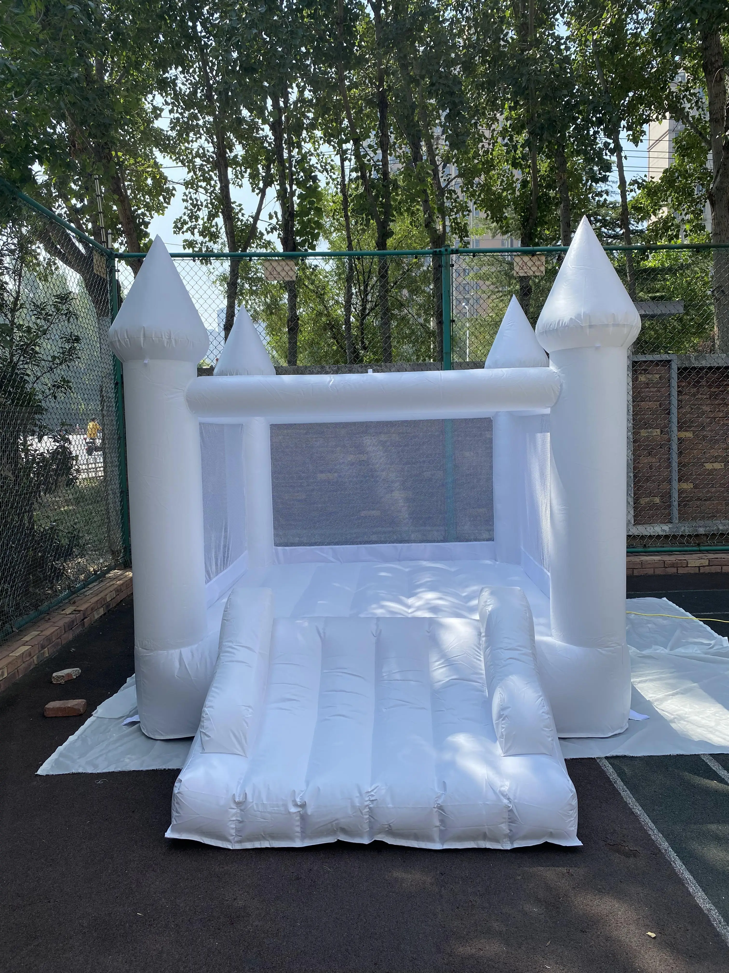 Popular-PVC-White-Inflatble-Bouncer-Bouncy-Castle-Indoor-Mini-Jump ...