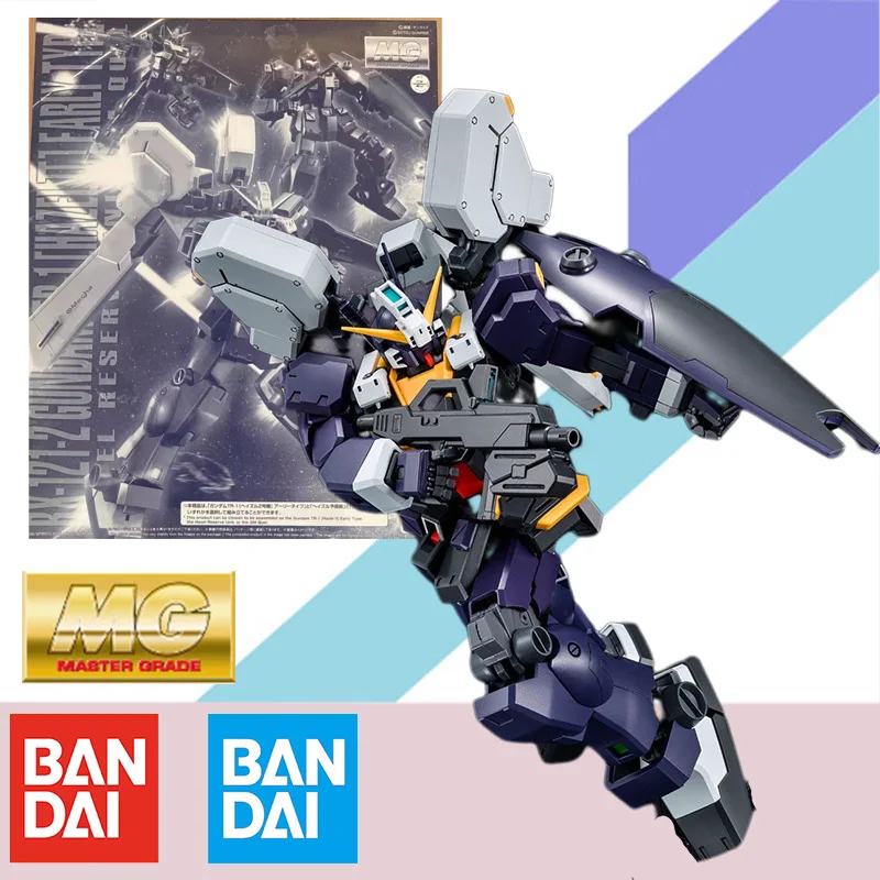 Bandai-Original-MG-1-100-GUNDAM-PB-Limited-RX-121-2-GUNDAM-TR-1-HAZEL-2.jpg