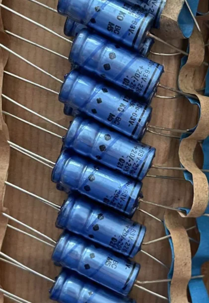 BC PH 63V 16V 10V 100UF 220UF 330UF 470UF 1000UF 2200UF 4700 10000UF ...