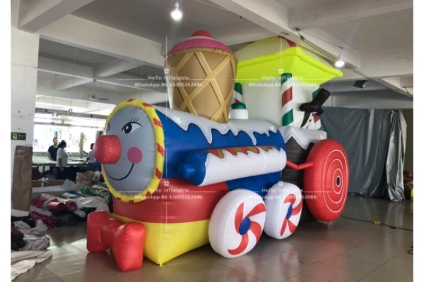 Inflatable-Christmas-themed-small-trains-are-widely-used-for-parties ...