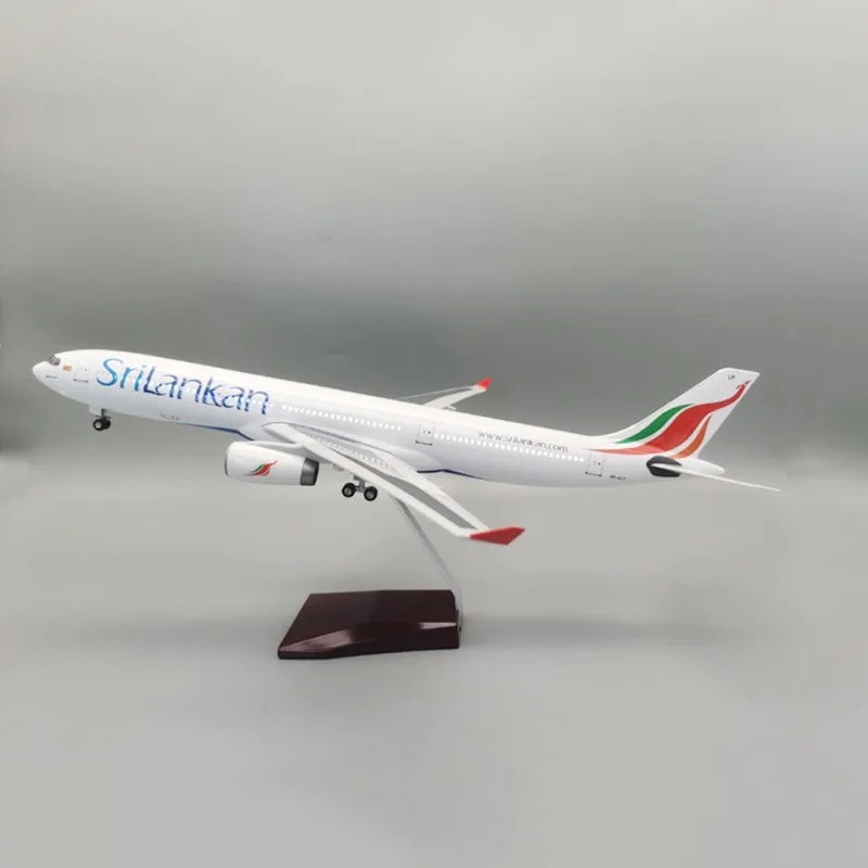47CM-1-135-Scale-330-A330-Model-SriLankan-Sri-Lankan-Airlines-Airway-W-Base-Wheel-Resin.png