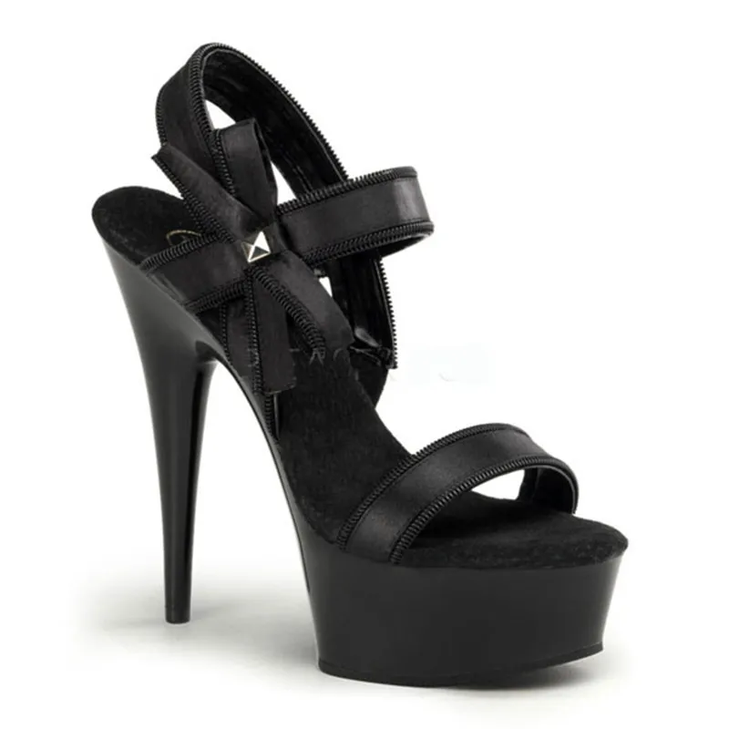 The sexy queen's favorite shoes sandals during 15 centimeters high heel ...