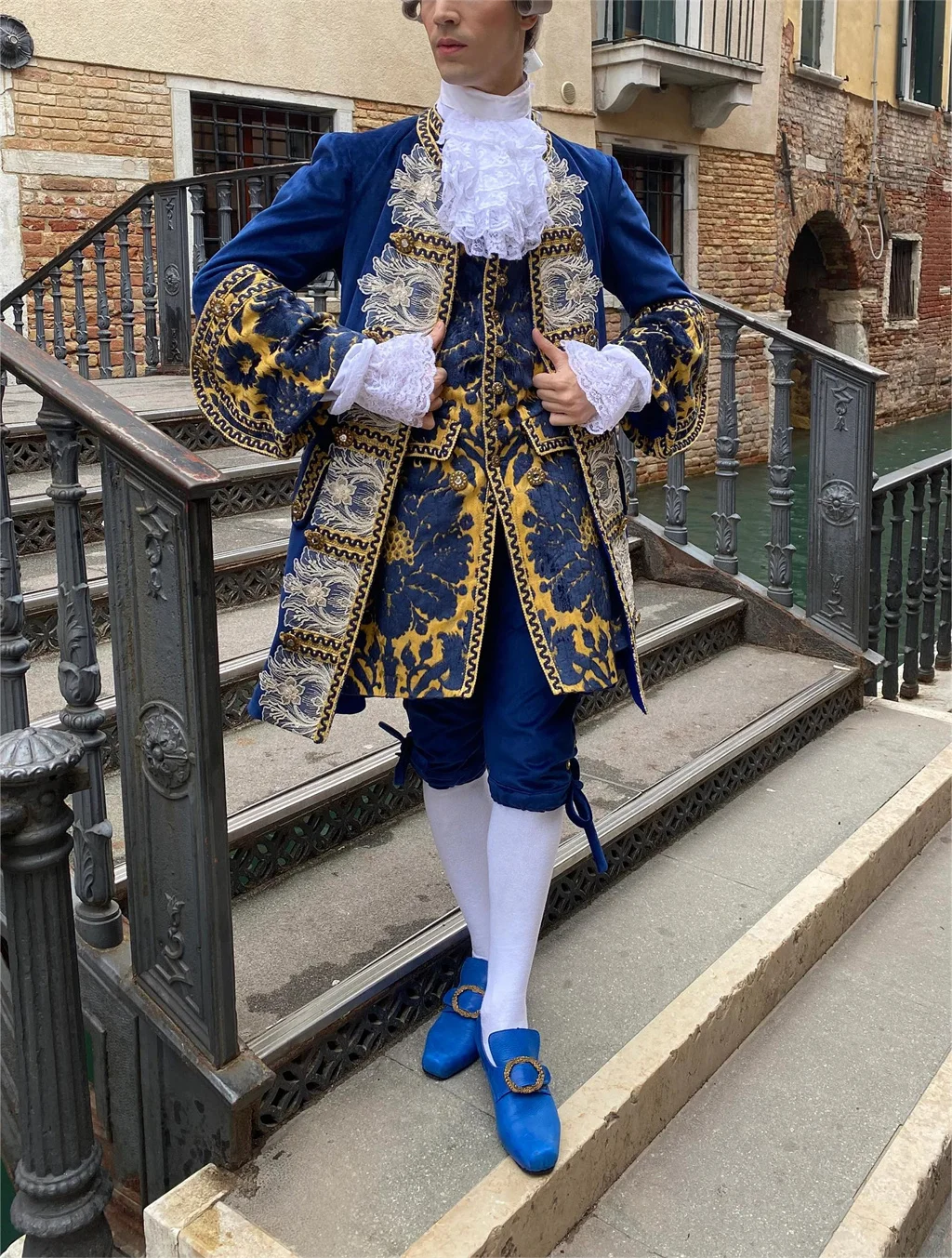 18th-Century-Rococo-Baroque-Period-Gorgeous-Men-s-Embroidery-Suit ...