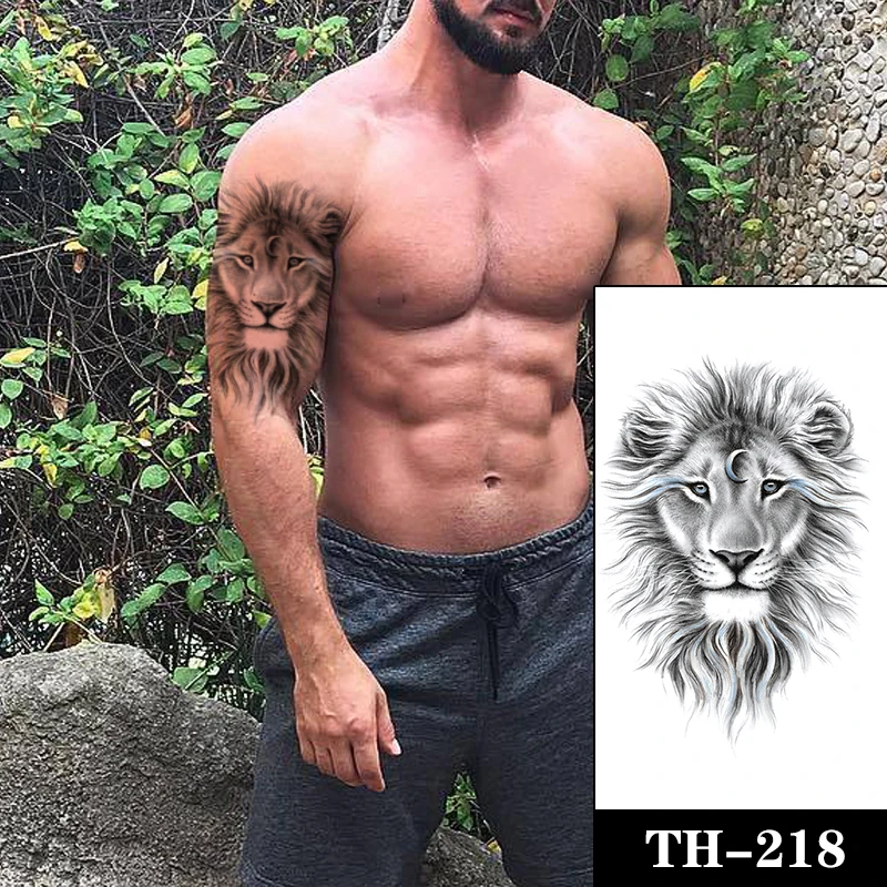 Tatuaje De Leon En El Pecho