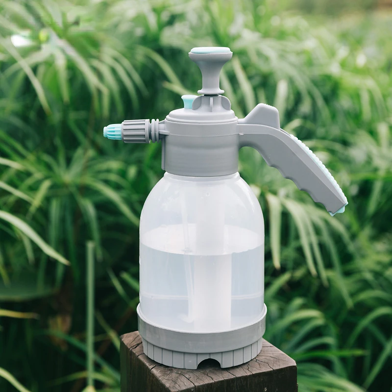 Watering-spray-bottle-sprinkling-kettle-pressure-spray-bottle-sprayer ...