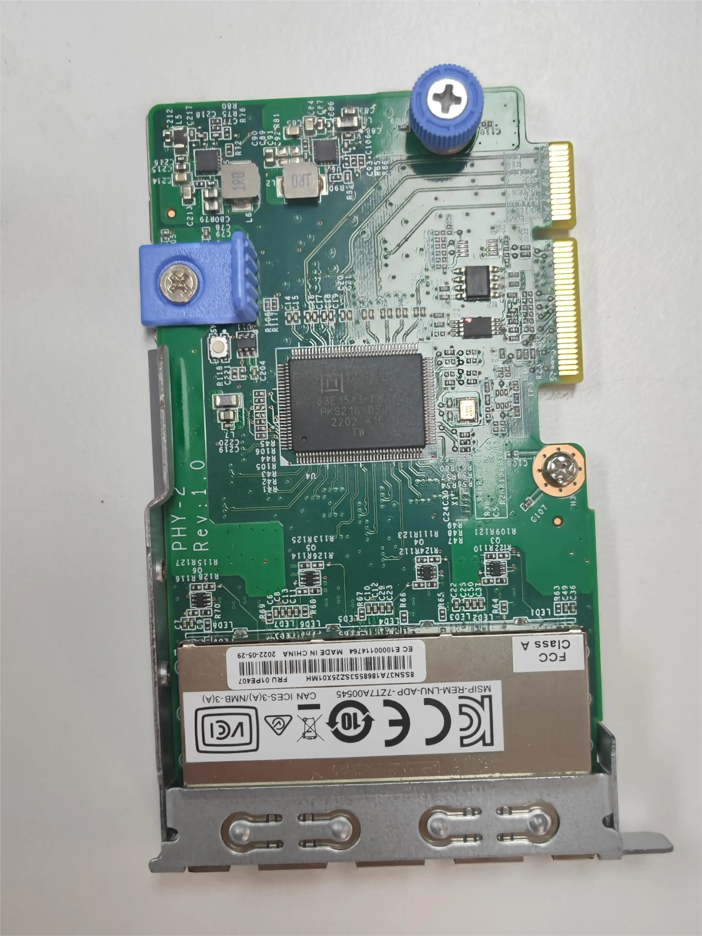 01PE407-Lenovo-Thinksystem-1GB-4-Port-RJ45-LOM-Adapter.jpg