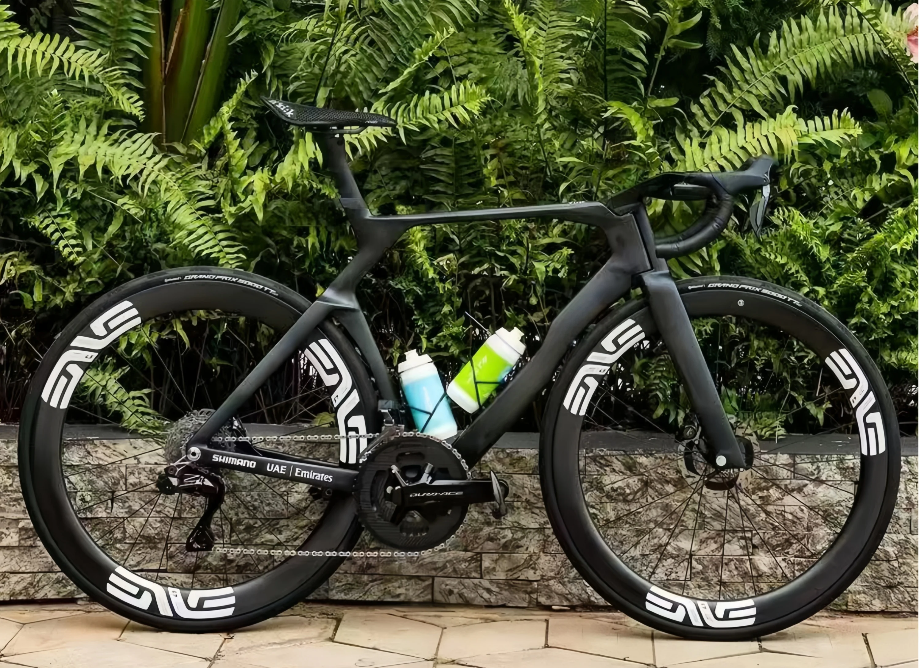 Y1rs bare carbon black carbon fiber road bicycle frame, pneumatic Y ...