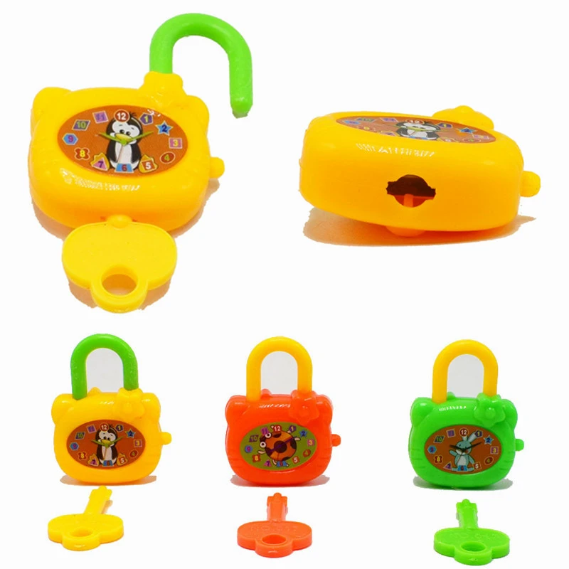 Random-5Pcs-Montessori-Toys-Plastic-Cartoon-Children-With-Key-Toy-Locks ...